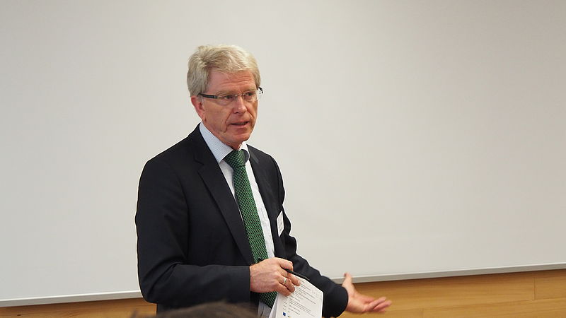 Hightech-Fasern auf Holzbasis als Werkstoff der Zukunft - proHolzBW